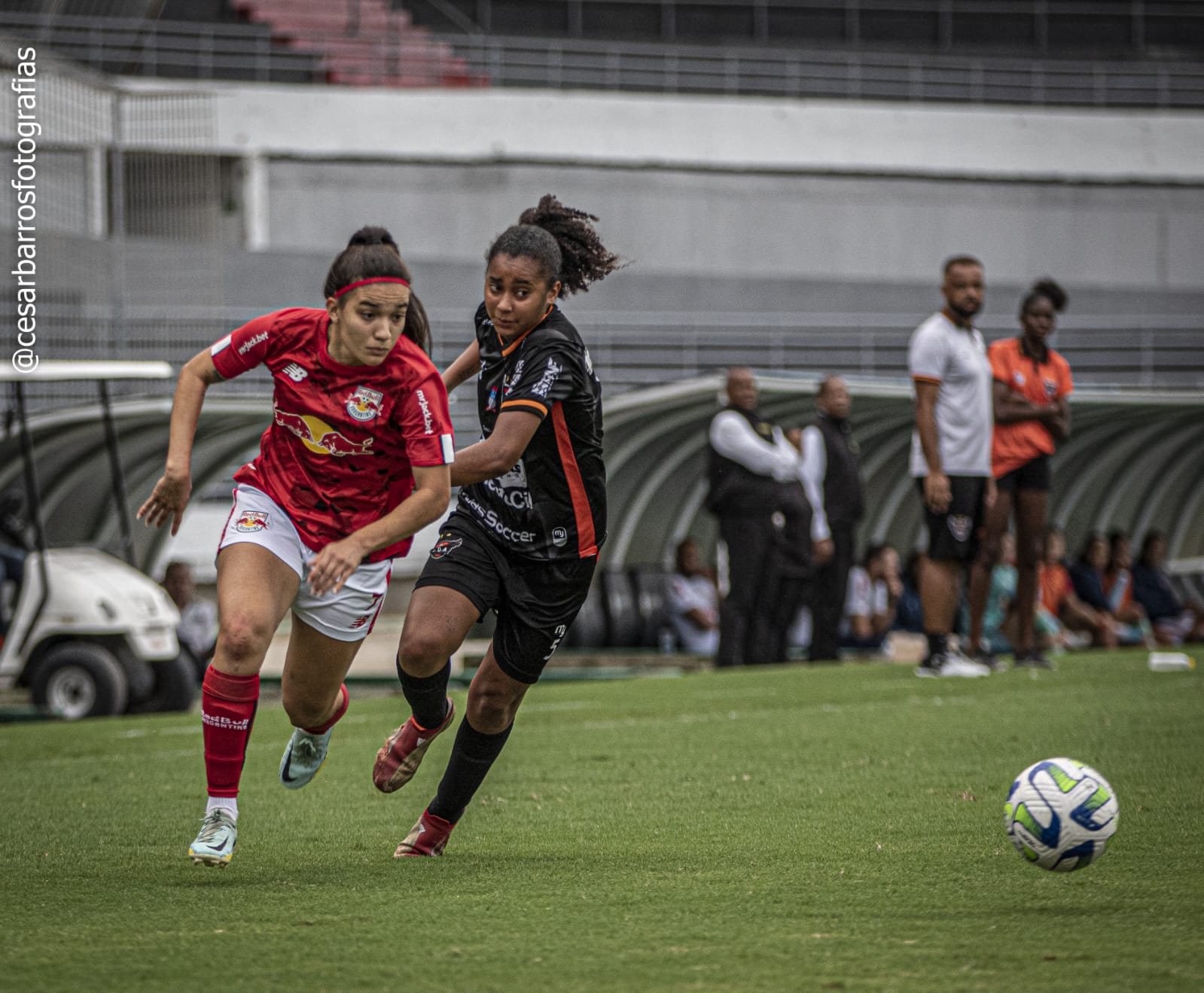 Recuperada de lesão, Júlia Beatriz celebra triunfo do Red Bull ...